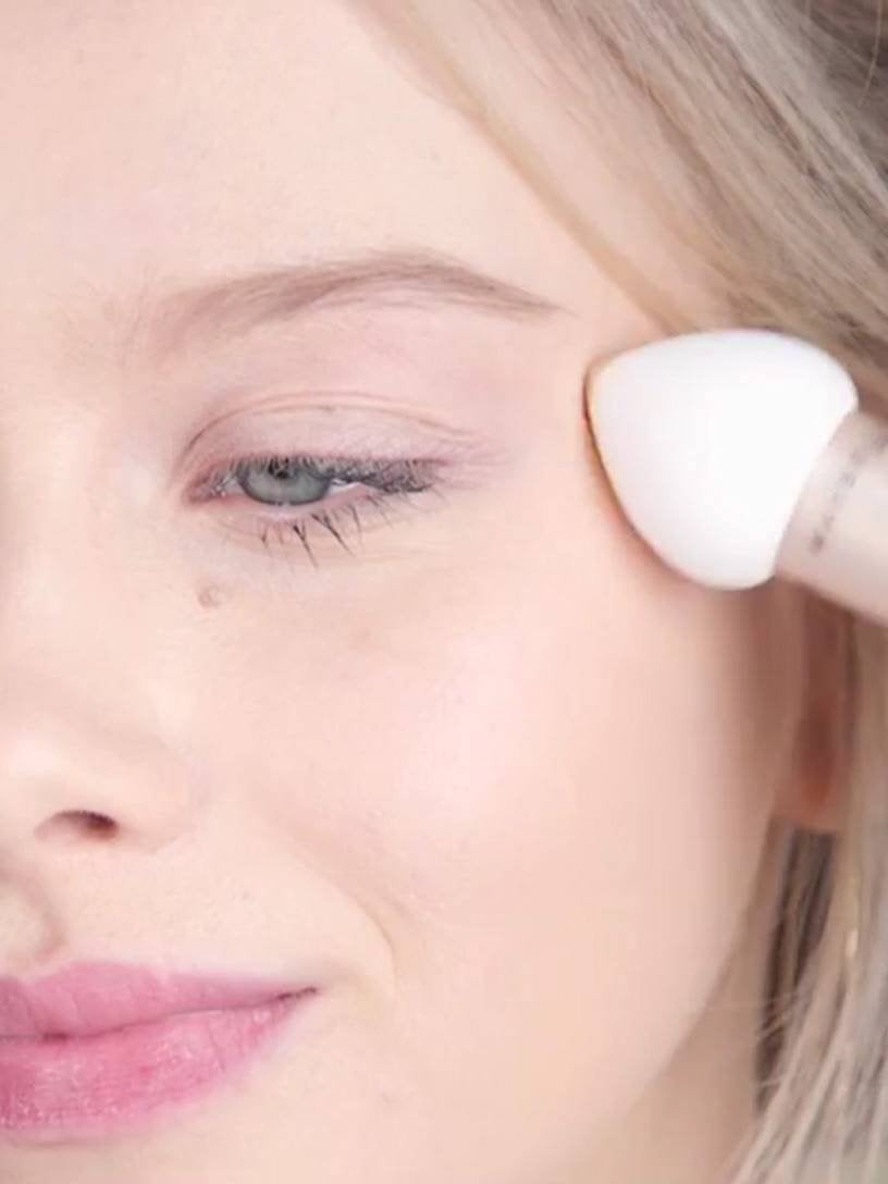 How to Achieve The English Rose Makeup Look | Maybelline UK