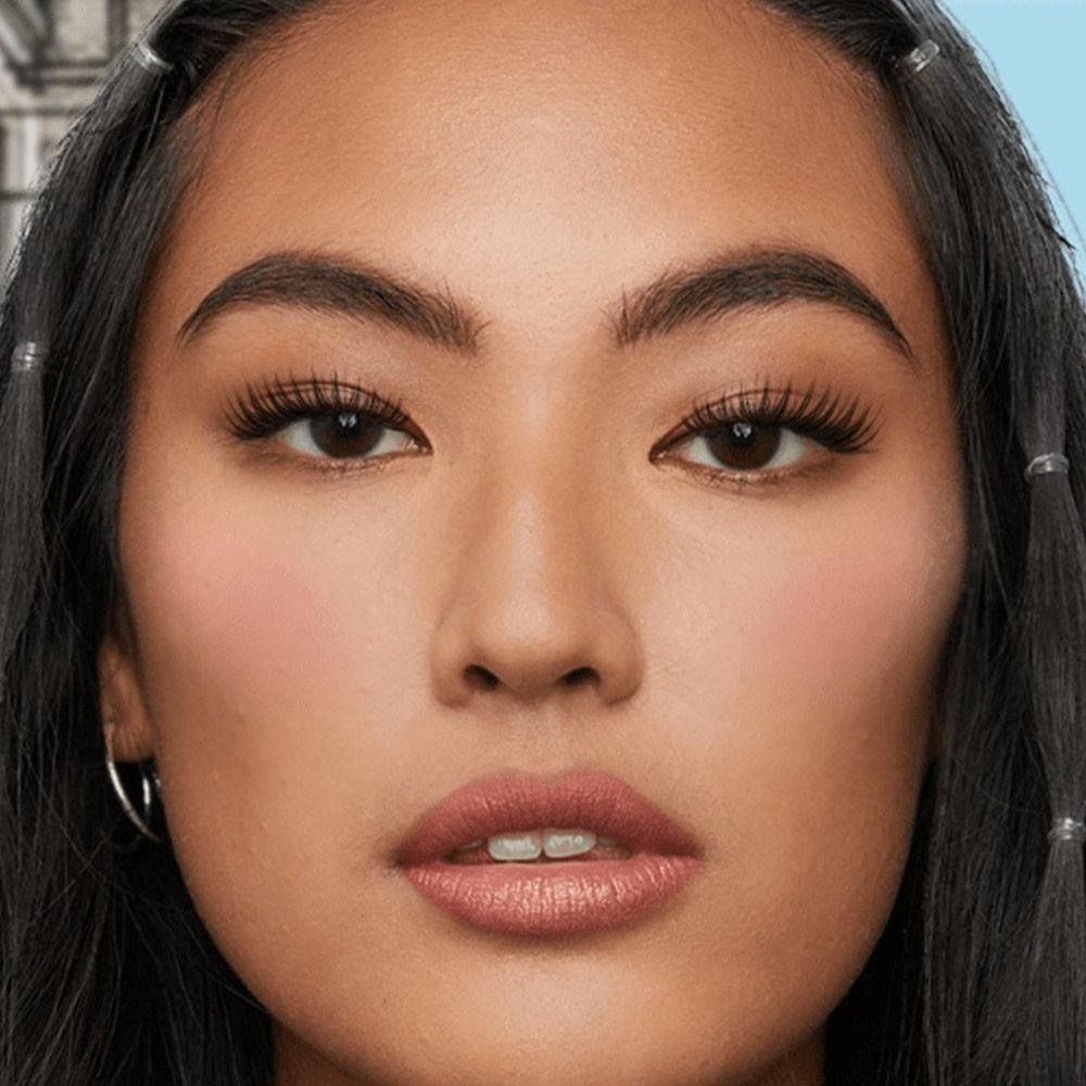 Virtual Makeup Looks For Microsoft Teams – Maybelline