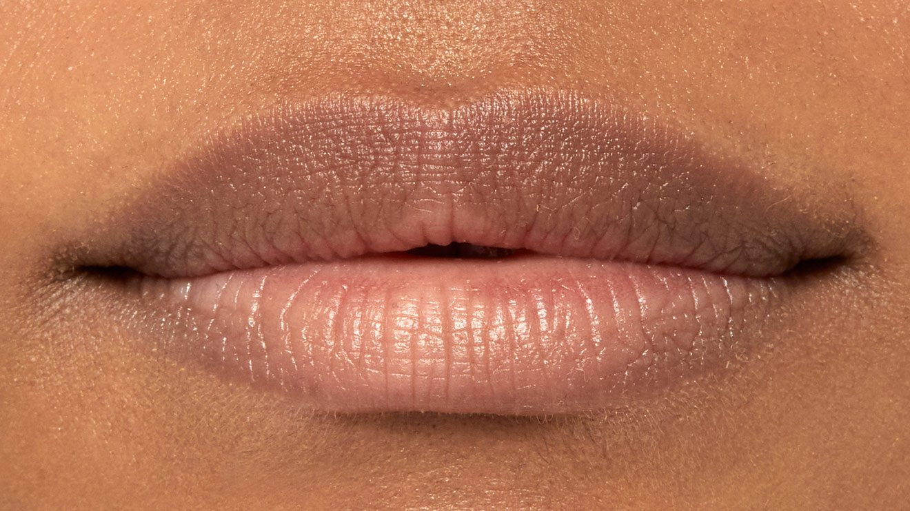 Lifter Plump | Plumping Lip Gloss with Chilli | Maybelline UK