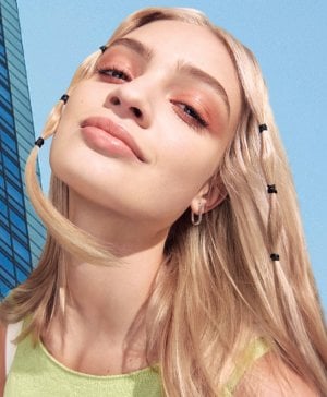 Maybelline Superfluff Brow - Fluffy Brow Mousse